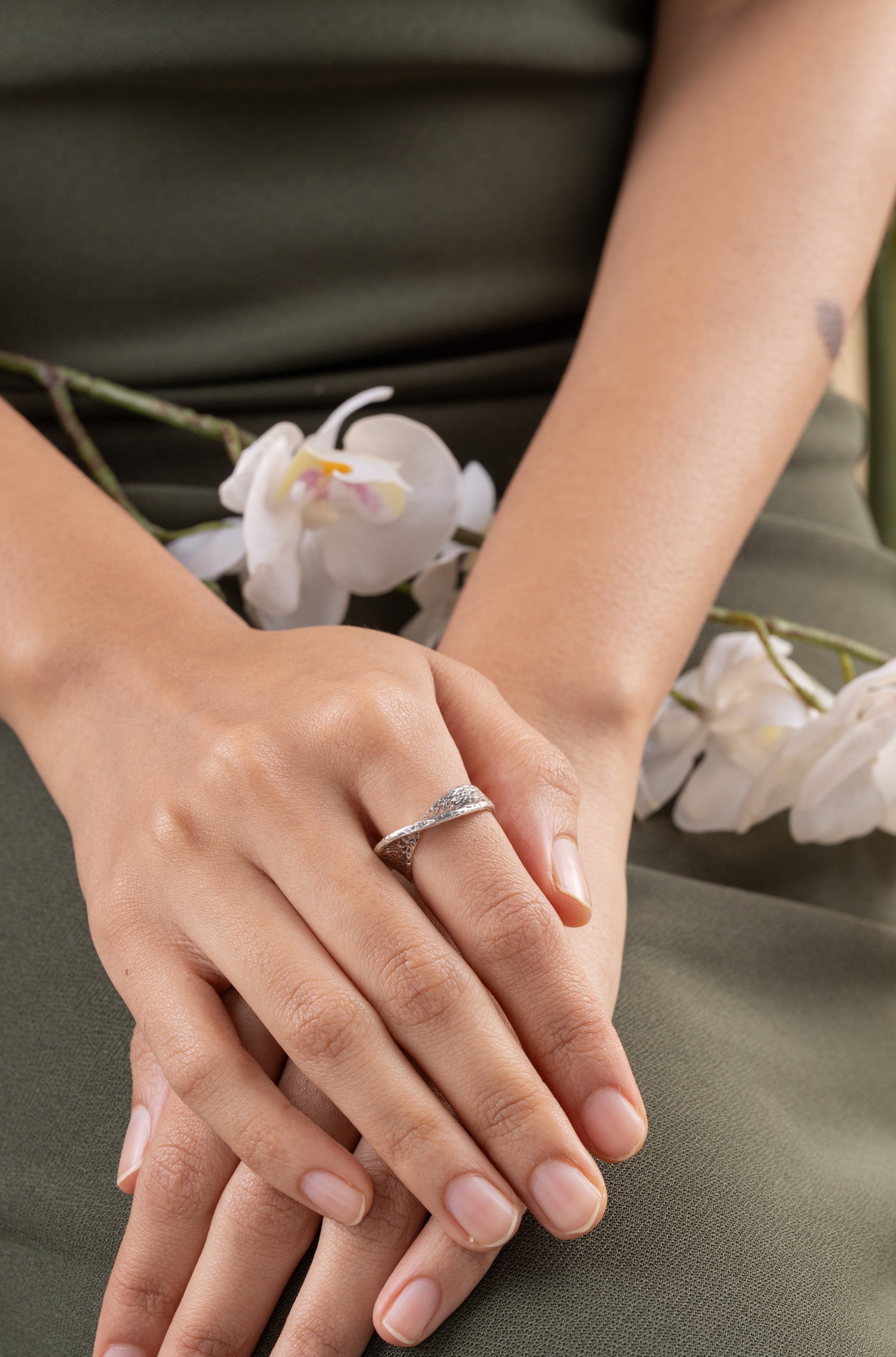 Primal Twist Silver Ring – Parman